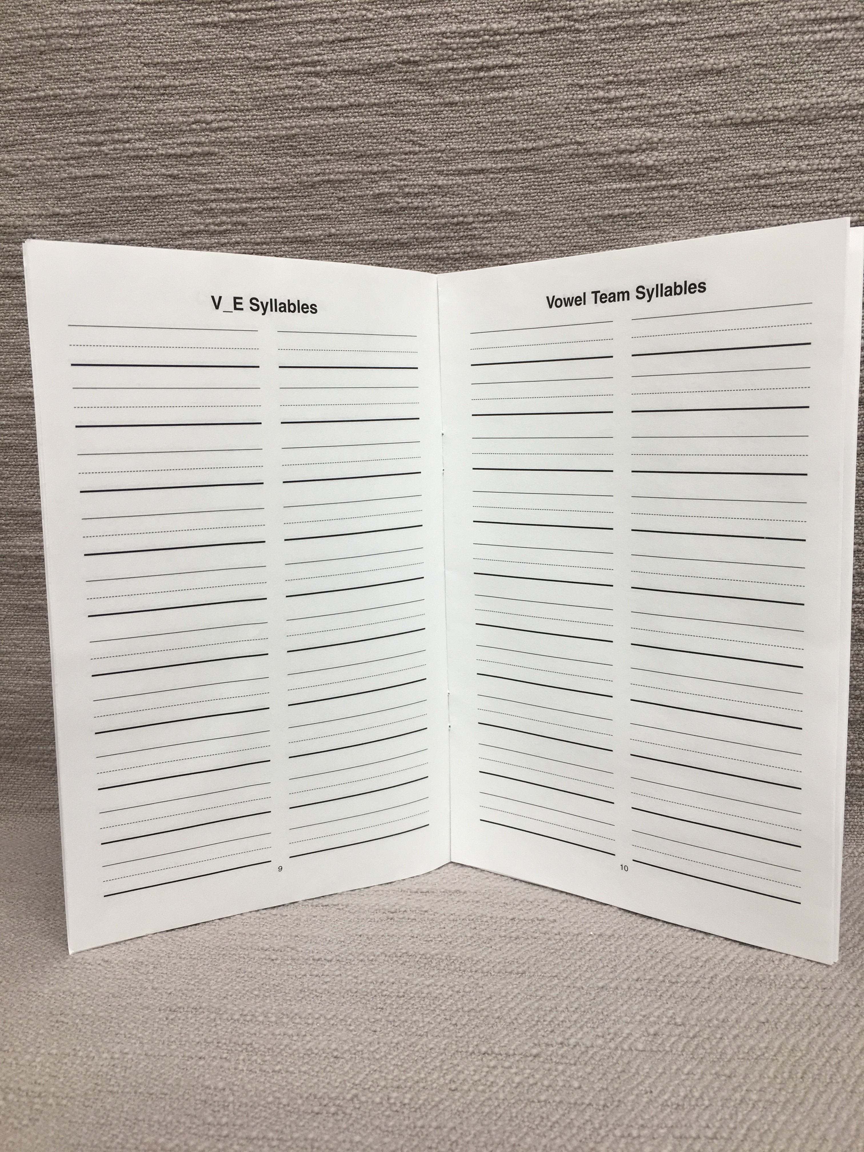 CLOVER Word Bank Book (C-WBB) MULTIPLES OF 3 ONLY&...